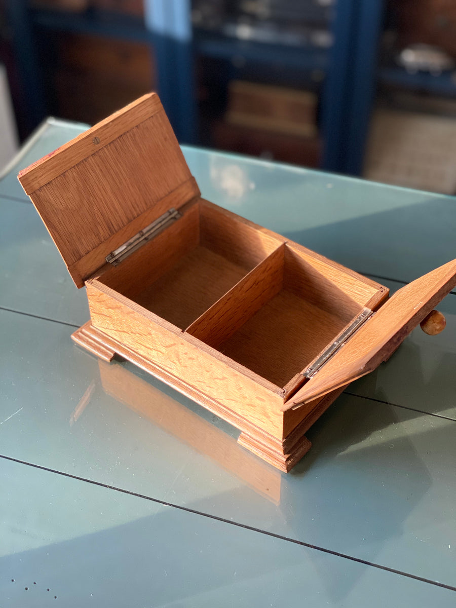 Victorian Cigarette Box with Clasped Hands – Through The Louping Glass